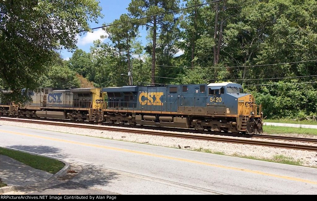 CSX 5420 leads SB
